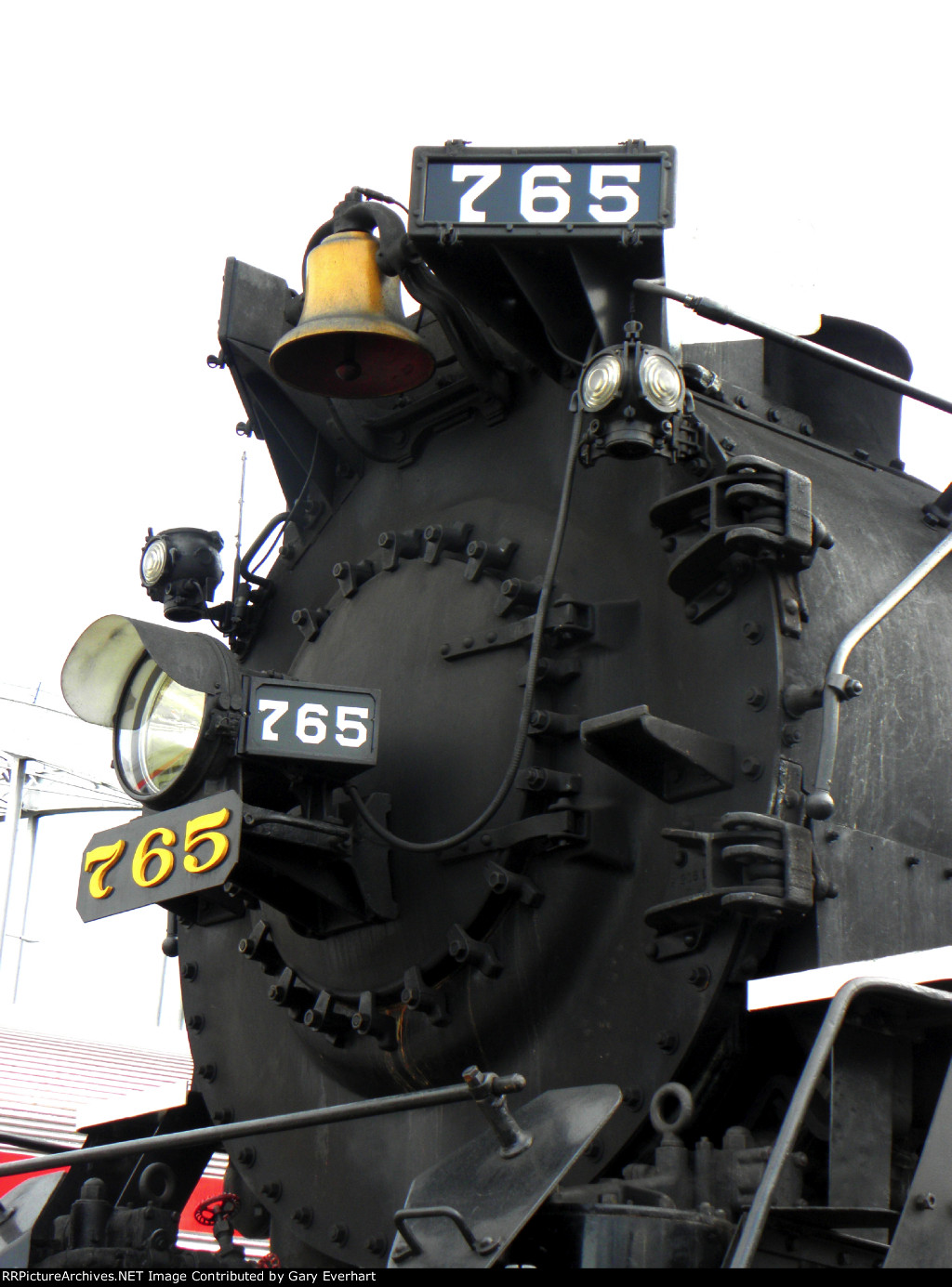 NKP 765